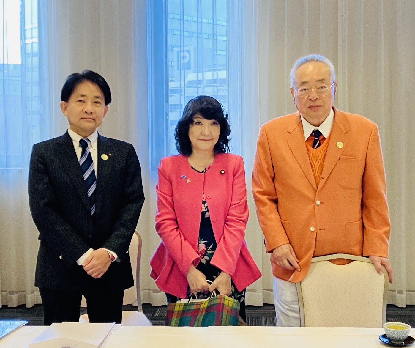片山さつき財務大臣とJNB池田会長が面談。政策提言を提出 | 公益社団法人日本ニュービジネス協議会連合会